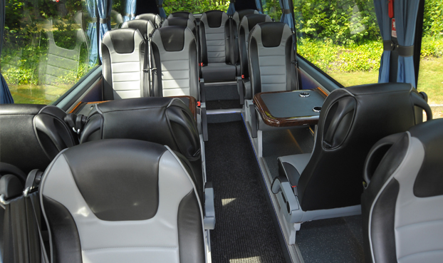 mini-coach-interior - Landflight